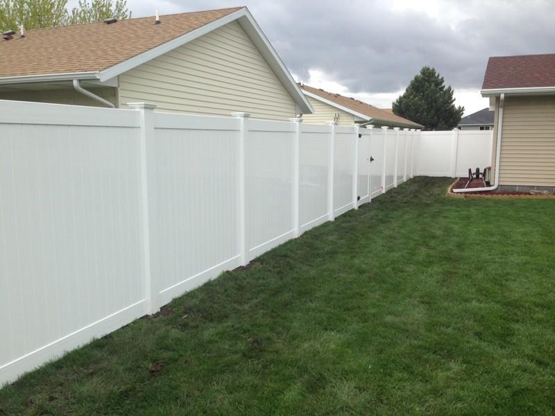 White 2" x 6" x 96" Ribbed Routed Rail – America's Fence Store - Lincoln